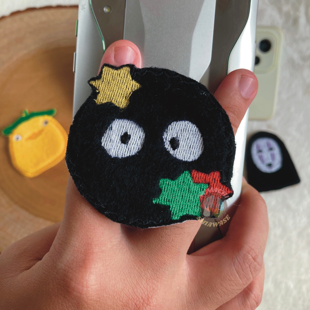 Jual POPSOCKET BORDIR GHIBLI bulu halus karakter kaonashi totoro ...