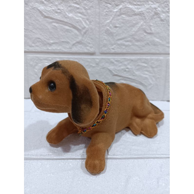 Jual BONEKA PAJANGAN DASHBOARD MOBIL BENTUK ANJING / HIASAN MOBIL ...