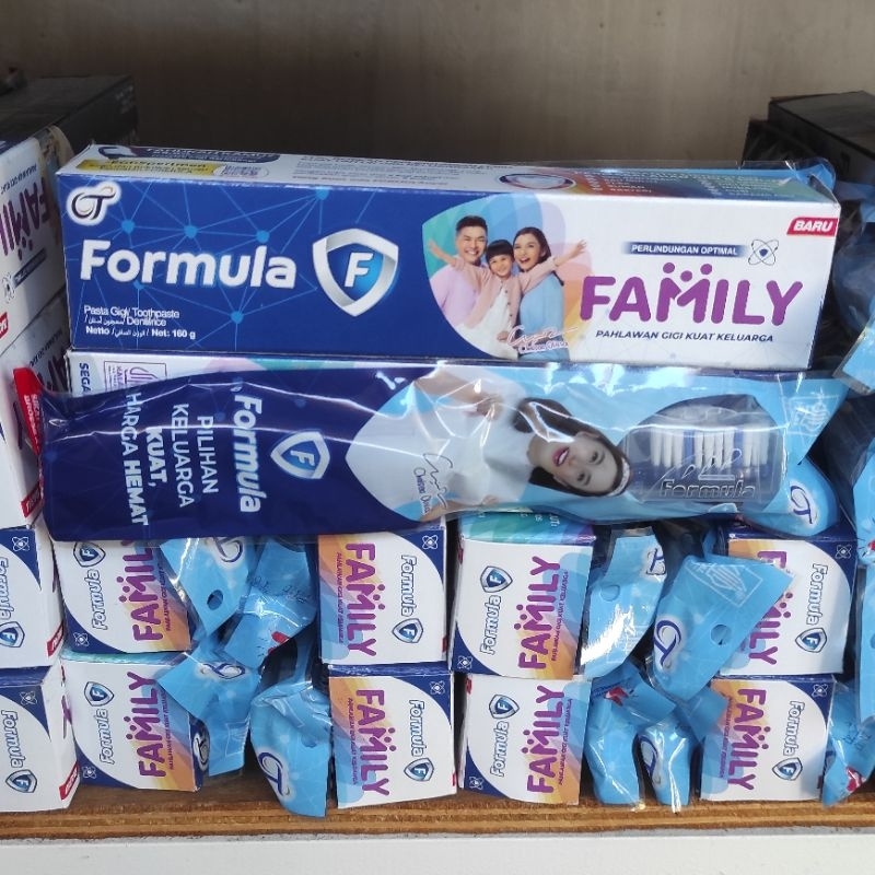 Jual FORMULA Family Pasta Gigi 160gr + Sikat Gigi | Shopee Indonesia