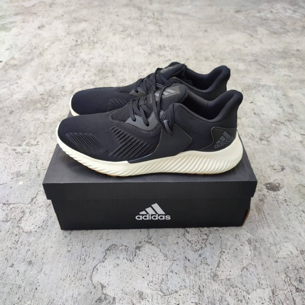 Jual Adidas Alphabounce RC 2 "Black/White" (D96524) | Shopee Indonesia