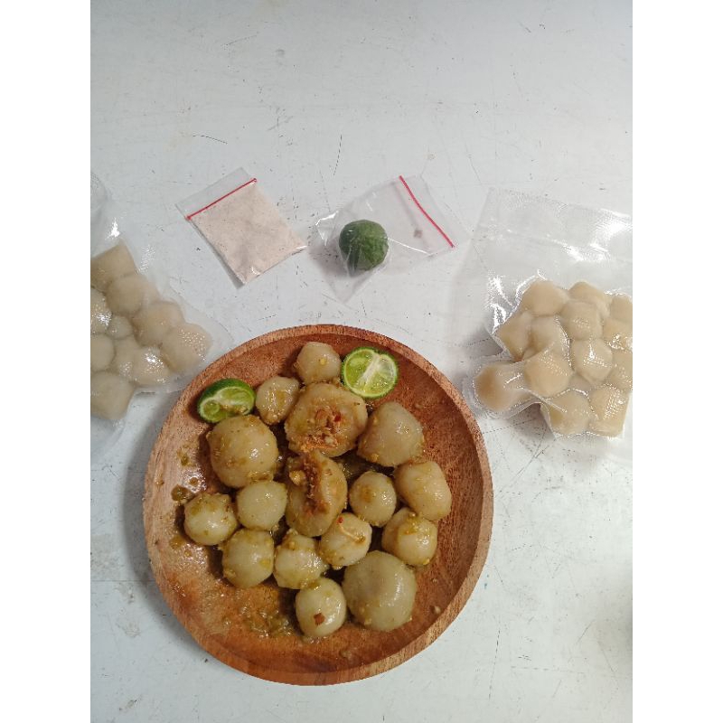 Jual cilok isi ayam bumbu seblak cabe hijau ready stok | Shopee Indonesia