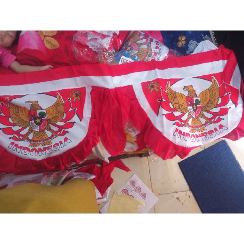 Jual Umbul - umbul bendera Gelombang resplang merah putih 5 meter 5 gelombang | Shopee Indonesia