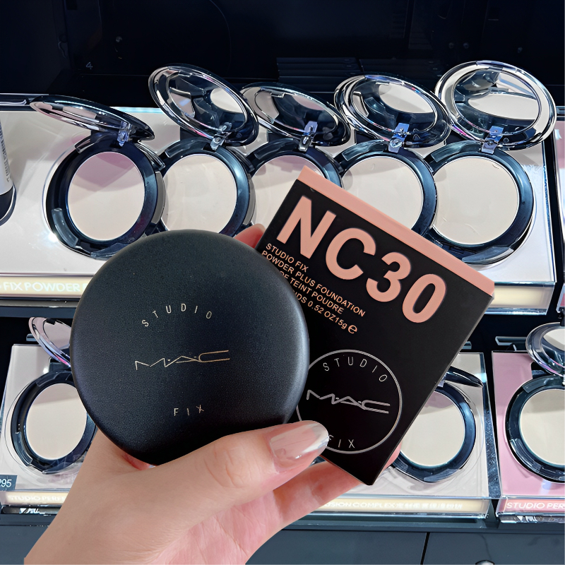 Jual MAC Studio Fix Powder Plus Foundation Bedak Padat Compact NC20 ...