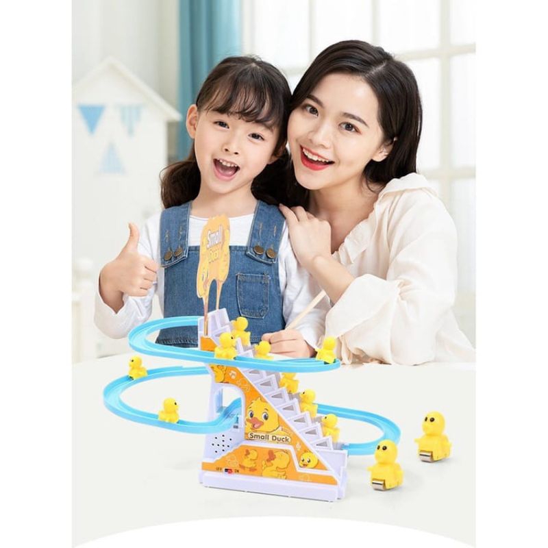 Jual SMALL DUCK MAINAN BEBEK SELUNCUR TANGGA | Shopee Indonesia
