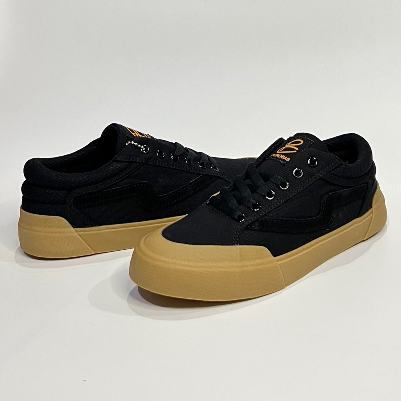 Jual SEPATU PATROBAS CLOUD LOW BLACK GUM ( SIZE 36 - 44 ) - Sneakers ...