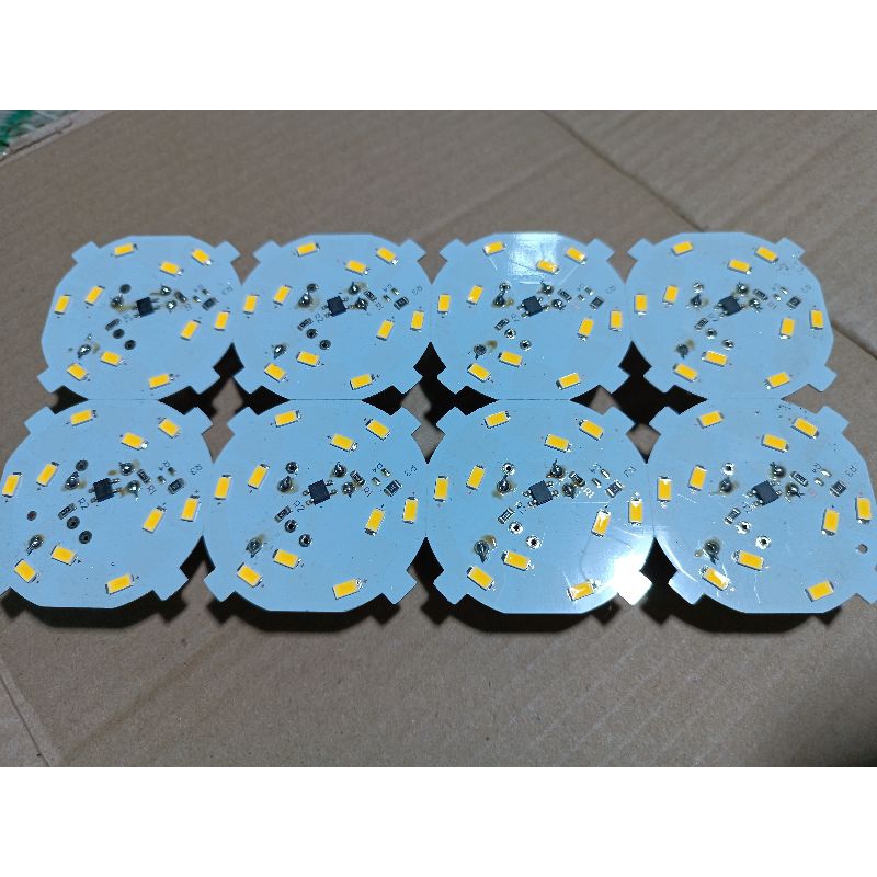 Jual Mesin Lampu led 10 watt warna kuning AC 220 Tinggal colok listrik ...