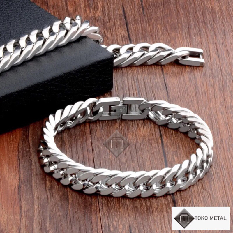 Jual Gelang Titanium kualitas Tinggi Pria Model Rantai Black Gold ...