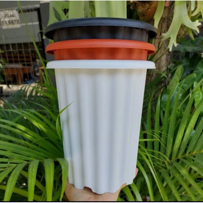 Jual Pot swiss 18 warna, pot bunga tinggi model yogap, aglonema ...