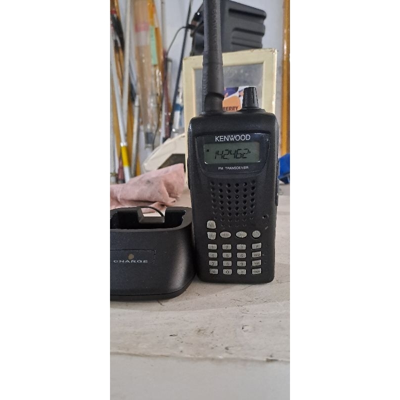 Jual Casing Ht Kenwood Th-255A Kesing sajal Bekas Ht Kenwood Vhf Bonus ...