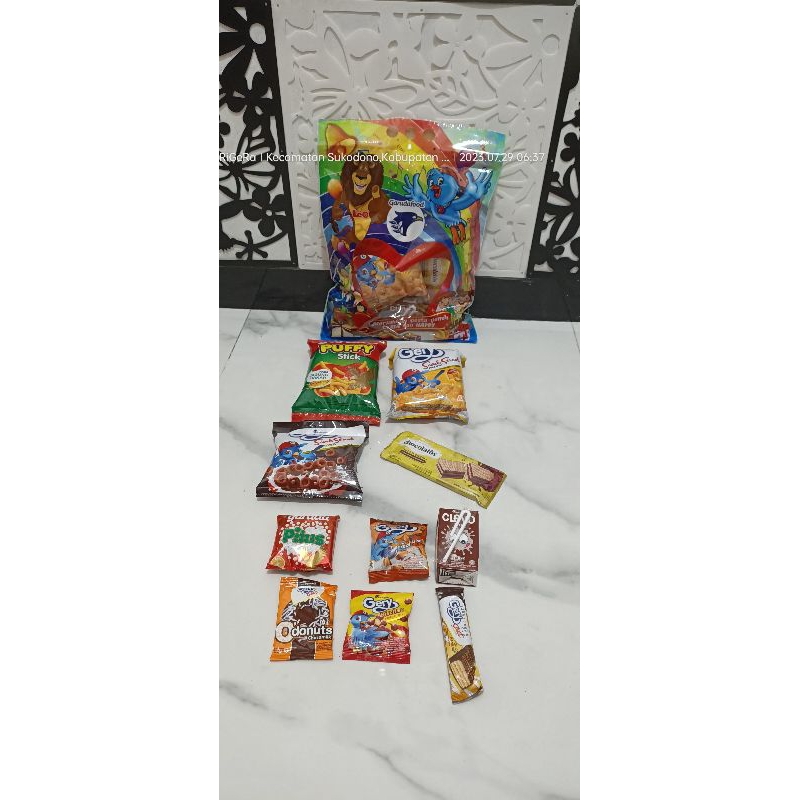 Jual paket KILAT HAMPERS SNACK ultah + SUSU plastik FOLIO (besar ...