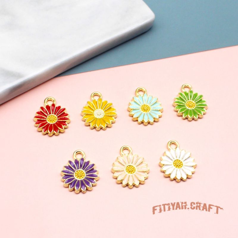 Jual Aksesoris Charm Bunga Daisy Kecil Liontin Charm Bunga Daisy ...