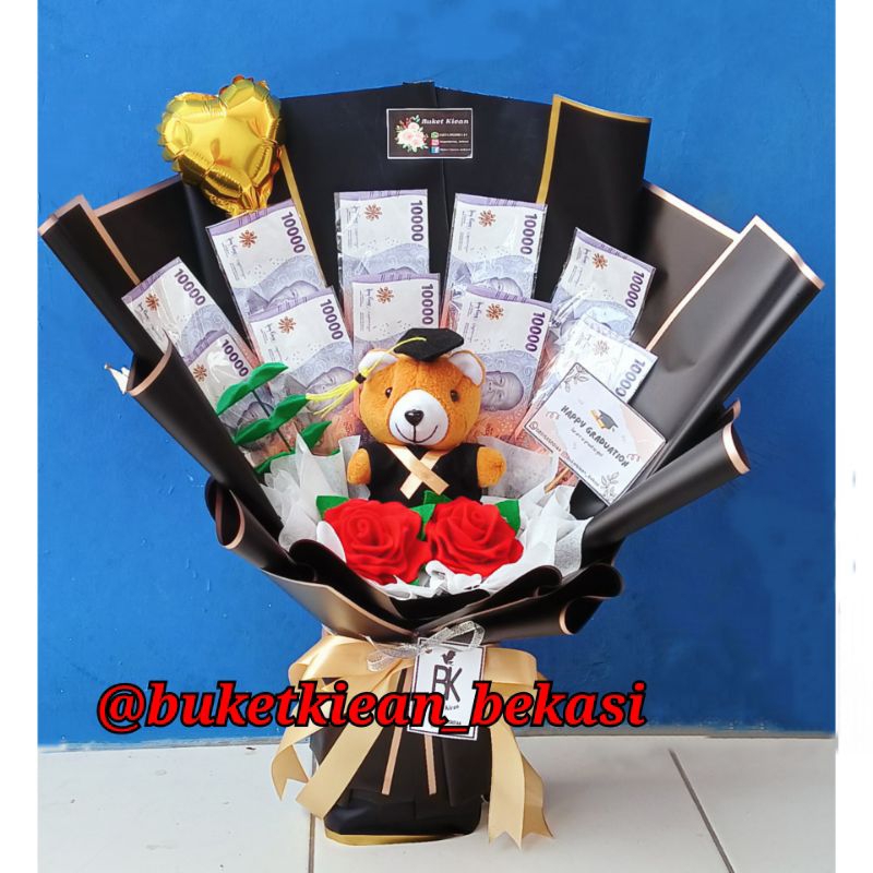 Jual buket uang boneka / buket boneka wisuda / buket bunga/ buket ulang ...