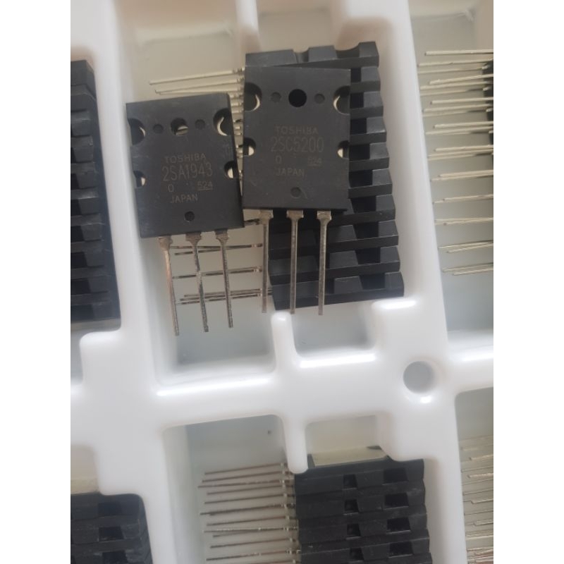 Jual transistor toshiba original lot 524 | Shopee Indonesia