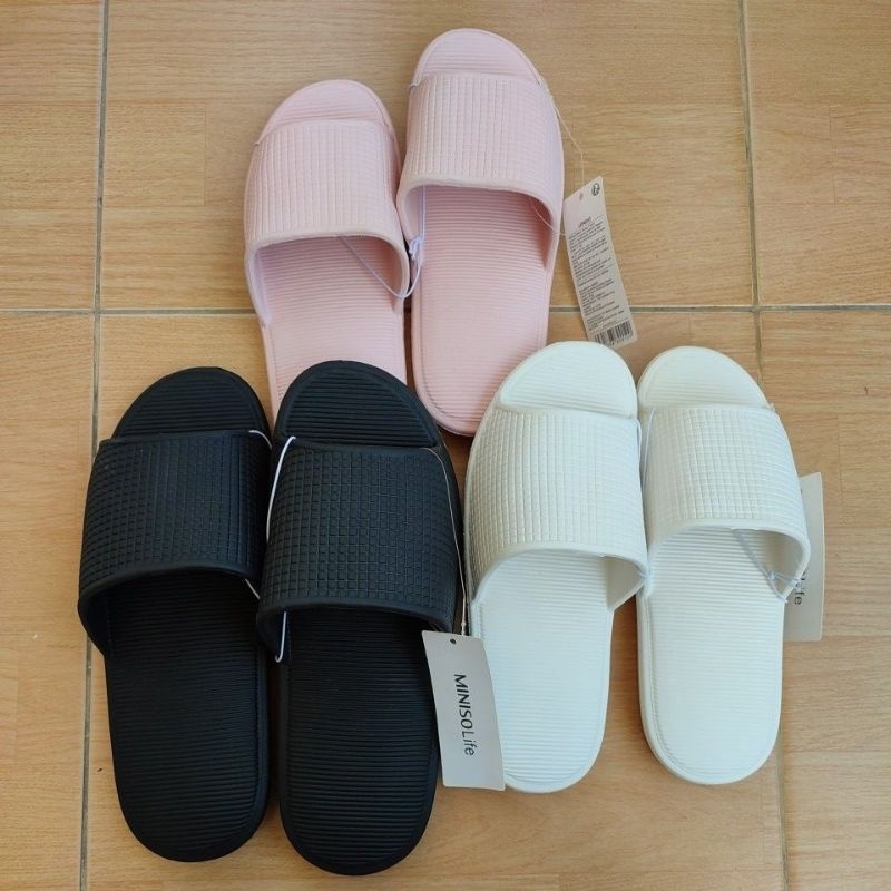Jual MINISO MOSAIC PATTERN THICKENED BATHROOM SLIPPERS SANDAL SELOP ...