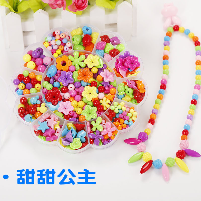 Jual Mainan Edukasi Kreatifitas Anak Meronce manik /mute /pernak pernik ...