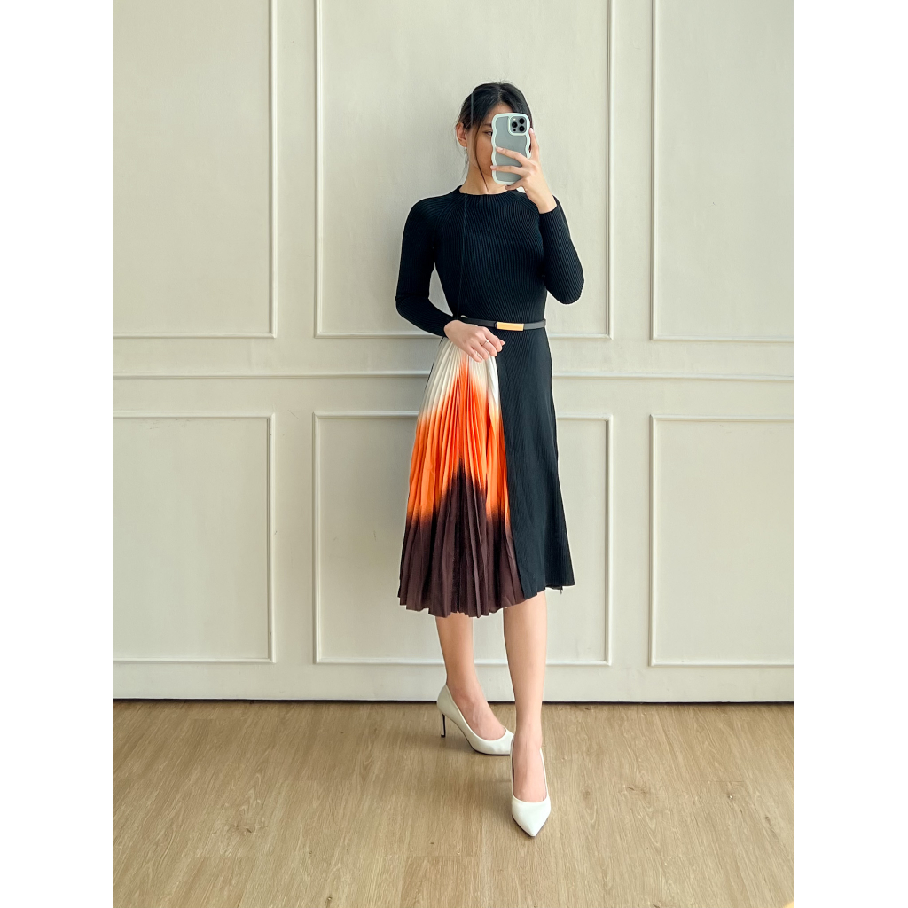 Jual DOLLA - Zora Dress Knit Midi Dress | Shopee Indonesia