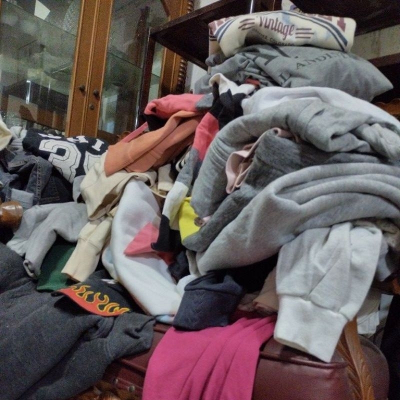 Jual baju PL random murah BACA CAPTION | Shopee Indonesia