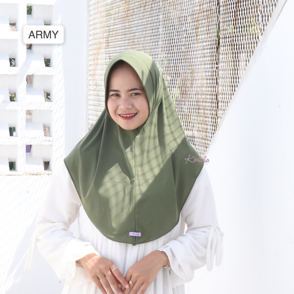 Jual Hijab Pinguin SML Alika Fatima Latifa Jilbab Instan Daily Model Penguin Bergo Instan Jersey ...