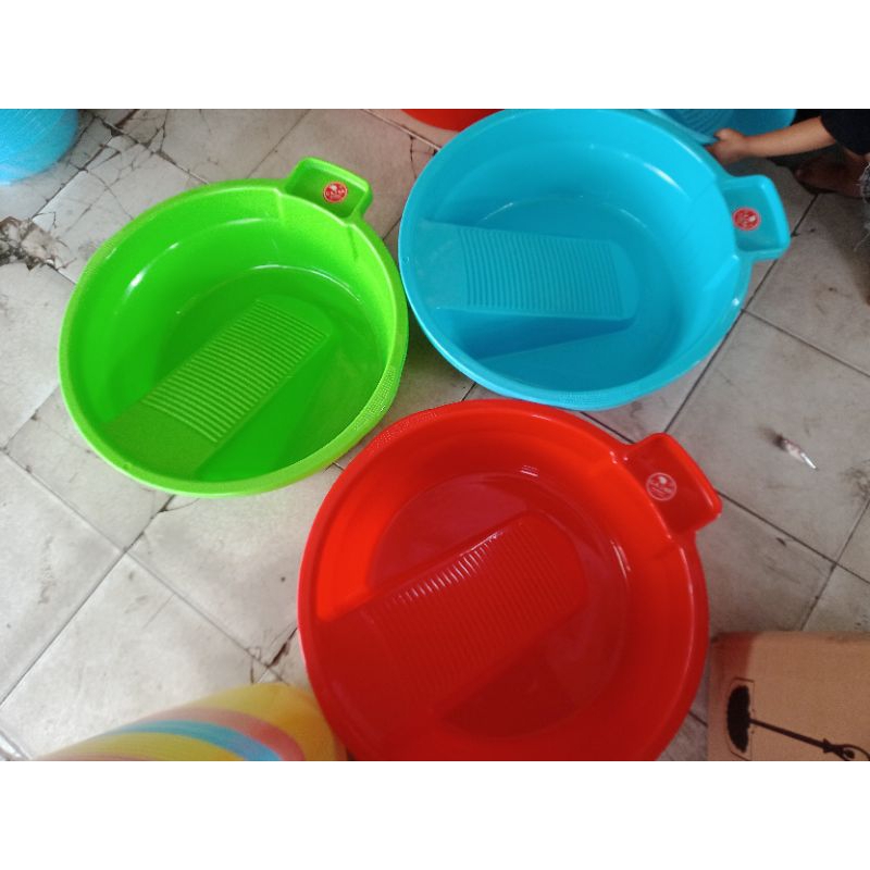 Jual Bak Gilesan plastik gajah jumbo / ember cuci baju / baskom cuci ...
