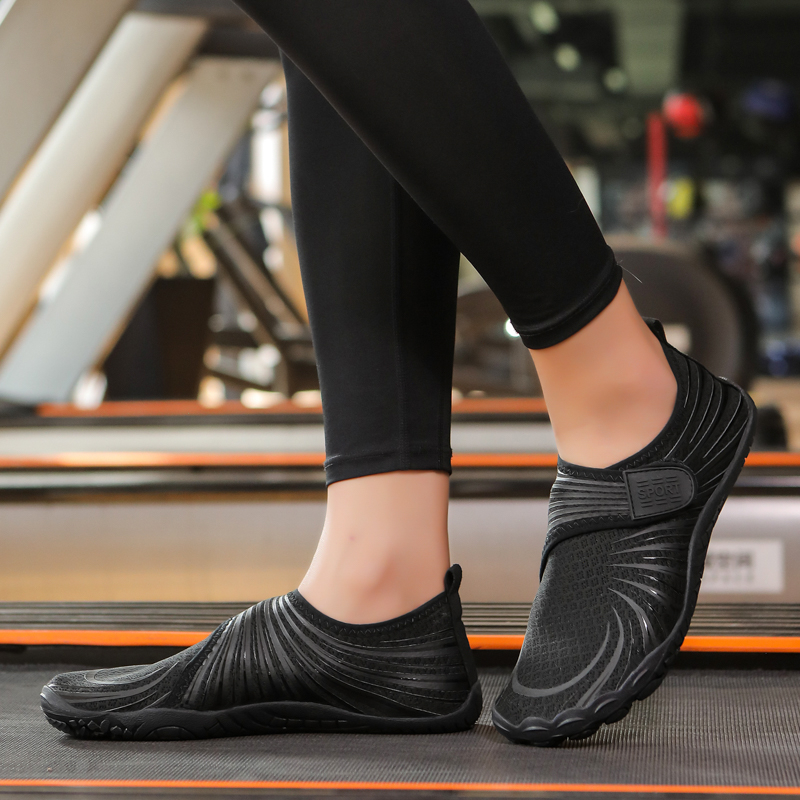 Jual Sepatu Poundfit Sepatu Pantai Wanita Dan Pria Sepatu Hiking Sepatu ...