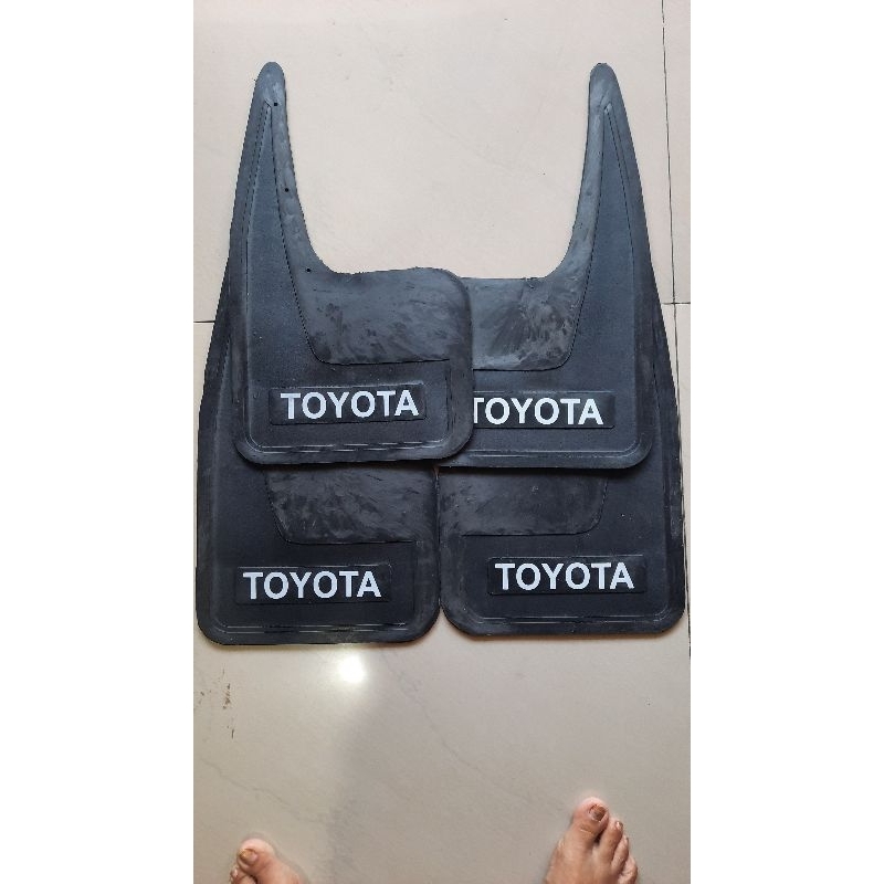 Jual KARPET RODA TOYOTA SEDAN 1 set 4 lembar | Shopee Indonesia