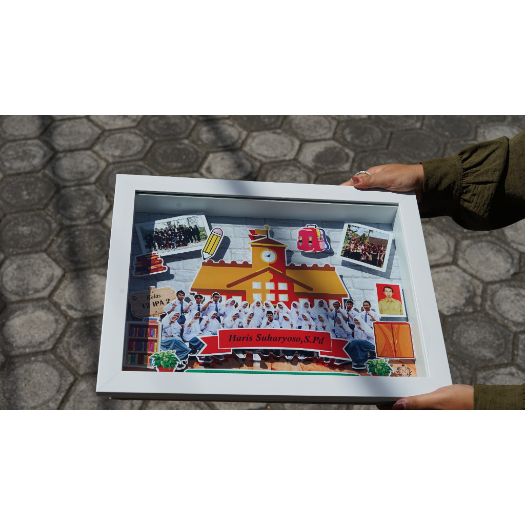 Jual Frame 3d ukuran 30x40 kado wisuda, kado ulang tahun, kado ...