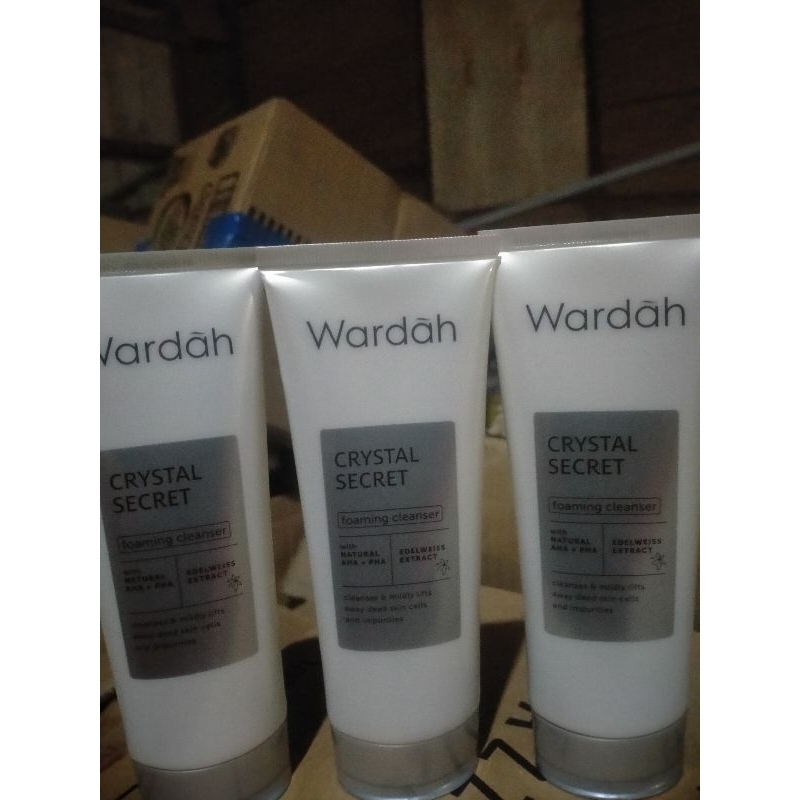 Jual Wardah crystal secret foaming cleanser | Shopee Indonesia