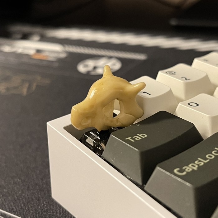 Jual Skull keycap pokemon cubone artisan keycaps nintendo skeleton ...