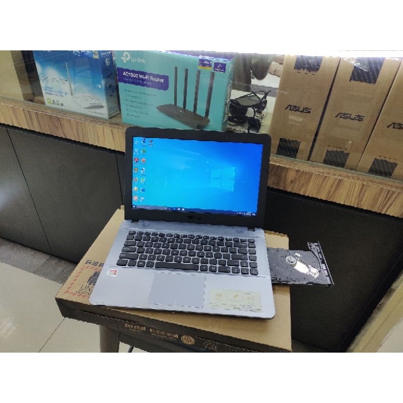 Jual Laptop Asus X441B AMD A9 RAM 4GB SSD 256GB Terbaru | Shopee Indonesia