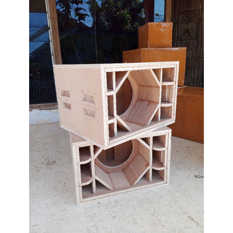 Jual BOX SPEAKER 10 INCHI MODEL SPL BOOSTER CUSTOM | Shopee Indonesia