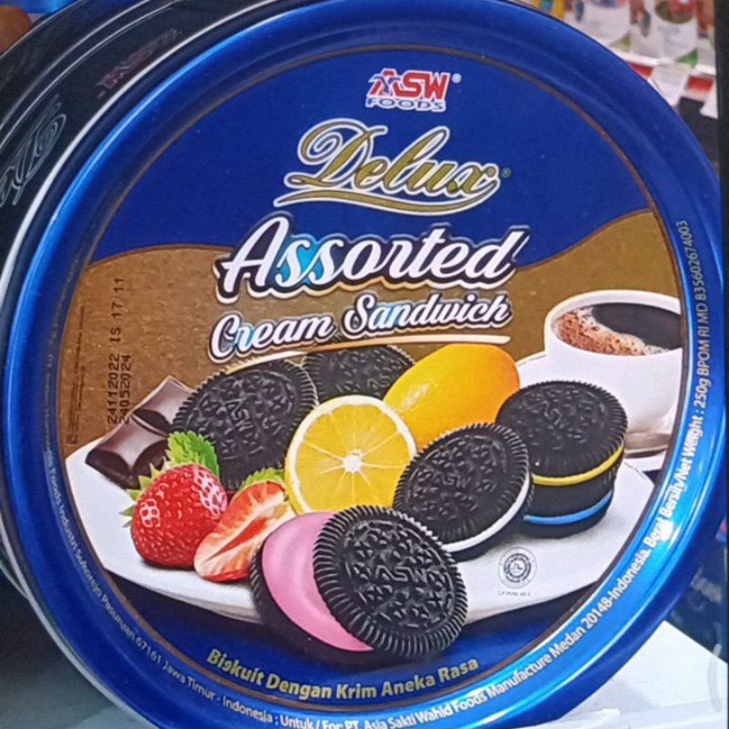 Jual LEBARAN ROTI KALENG ASSORTED COOKIES CREAM SANDWICH DELUXE ASW ...