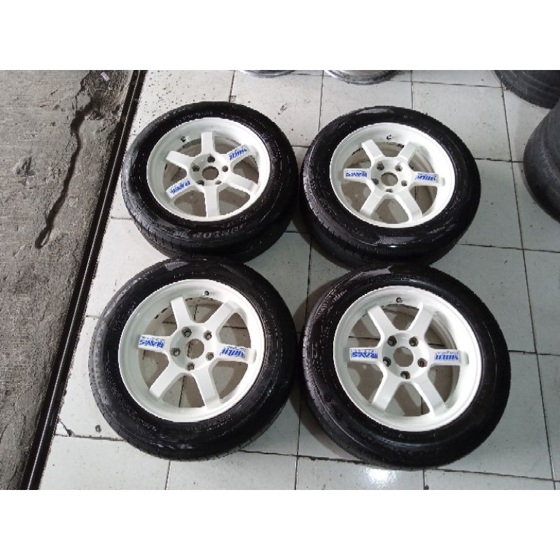 Jual Velg Mobil Bekas Rays Ring 16 Pcd 5x114,3 + Ban Dunlop 205 65 R16 ...