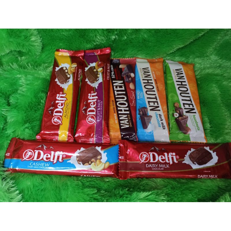 Jual Delfi 40gr termurah buy 1 get 1 yupi random | Shopee Indonesia