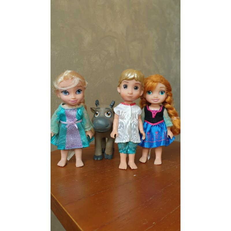 Jual Disney doll figure Anna Elsa Kristoff Sven toddler boneka | Shopee ...