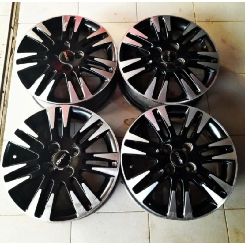 Jual Velg Bekas Ring 15 Murah Velg Copotan R15 Lubang Baut 4x100 Untuk Mobil Standar Datsun ...