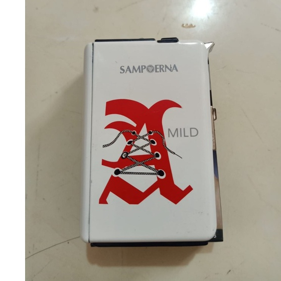 Jual Tempat Rokok / Kotak Rokok Sampoerna Mild Plus Korek api bara ...