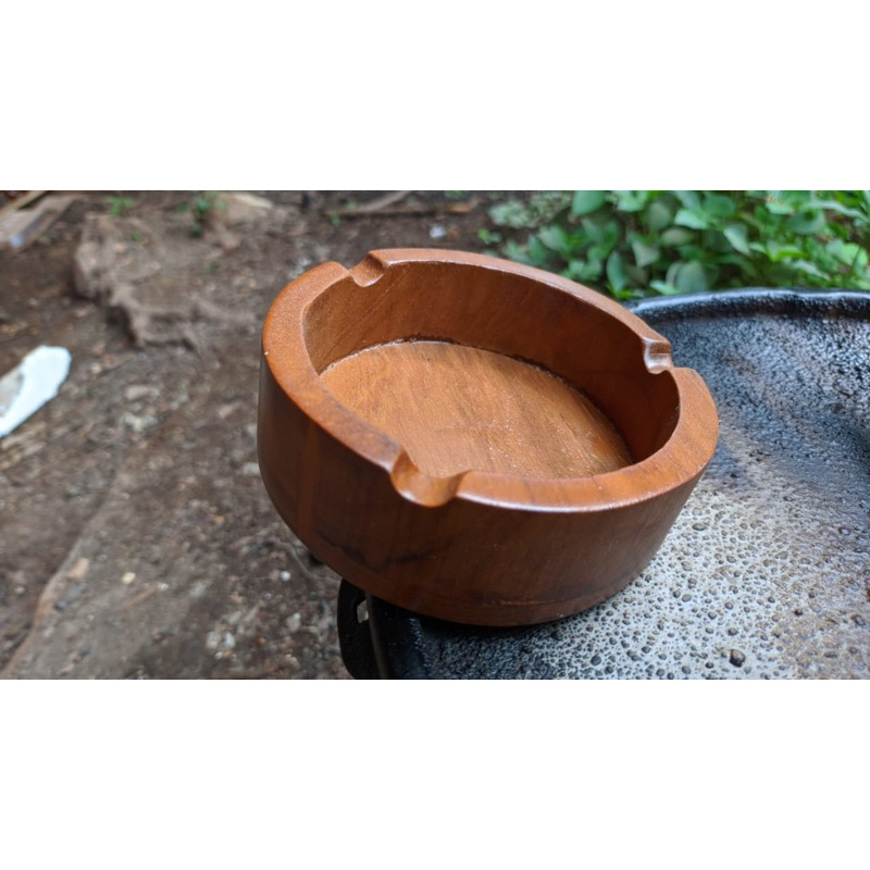 Jual Asbak rokok kayu jati / tempat puntung rokok kayu jati | Shopee ...