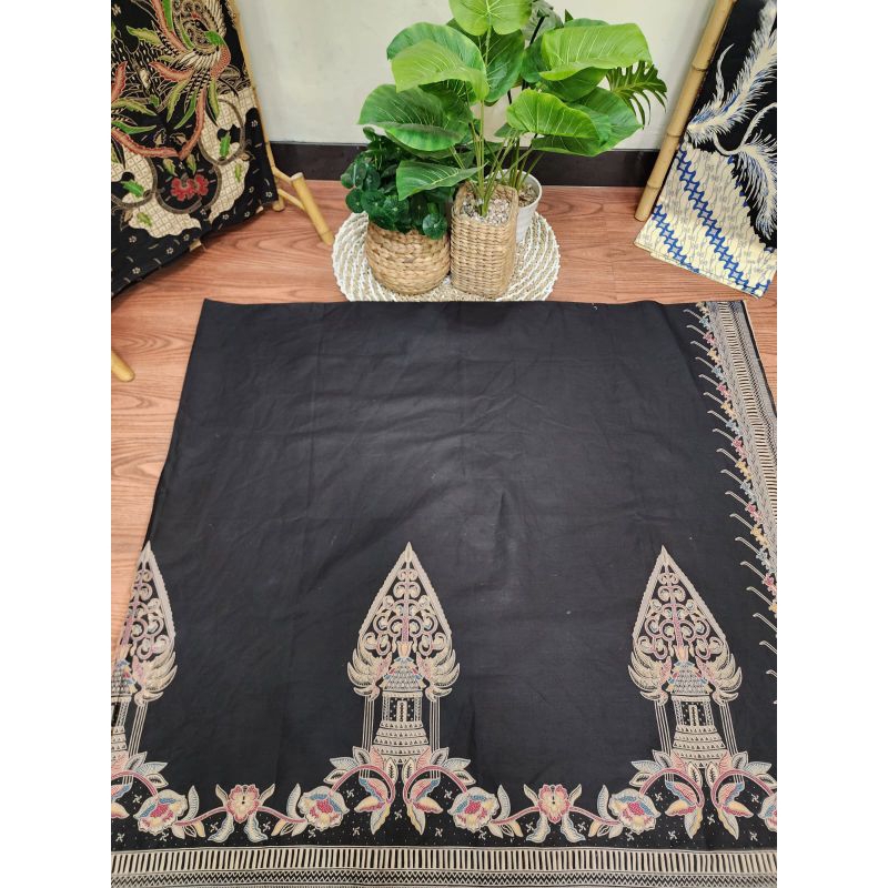 Jual KAIN BATIK KATUN PREMIUM MOTIF GUNUNGAN WAYANG | Shopee Indonesia