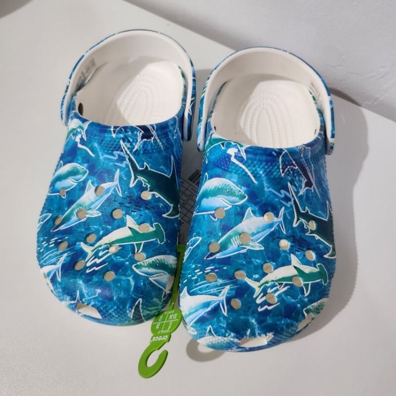 Jual Crocs Shark Ocean | Shopee Indonesia