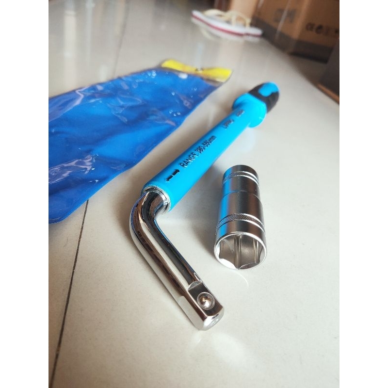 Jual Kunci roda mobil L tarik 19 x 21 mm Lippro Telescopic wheel nut ...