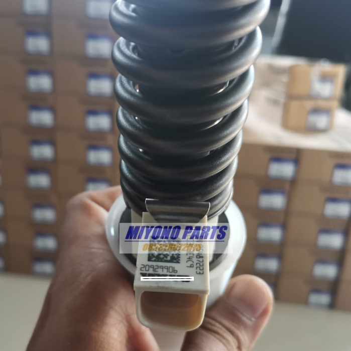 Jual Injector Assy Volvo 20929906 A40E A40F A45G EC700 EC750D L350F ...