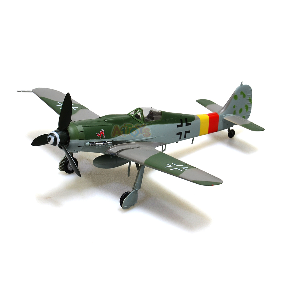 Jual Miniatur Pesawat Tempur FW190 D-9 IV./JG3 Udet Easy Model 14 cm 1: ...