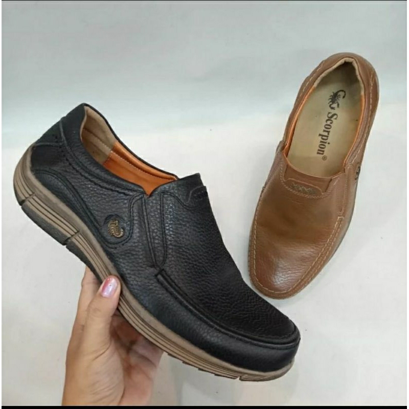 Jual Sepatu Pantofel Pria Kulit Asli SCORPION 9105 Hitam & Tan | Shopee ...