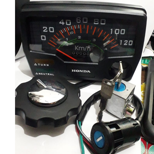 Jual Speedometer spedo honda win win100 set 1 paket kunci kontak+kunci ... Jual Speedometer spedo honda win win100 set 1 paket kunci kontak+kunci ...