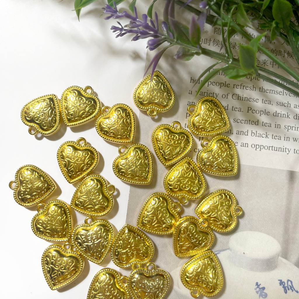 Jual 10 pcs Manik-manik Mote Charm CCB Metalik - HEART UKIR BESAR GOLD ...