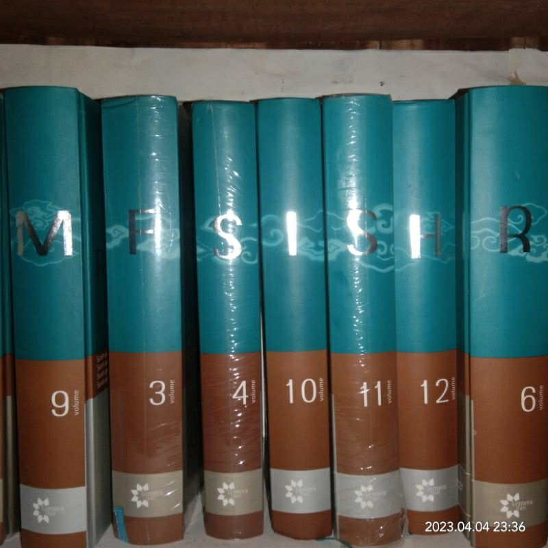 Jual tafsir al misbah ori , 15 jilid, 5 jilid masih terbungkus plastik | Shopee Indonesia