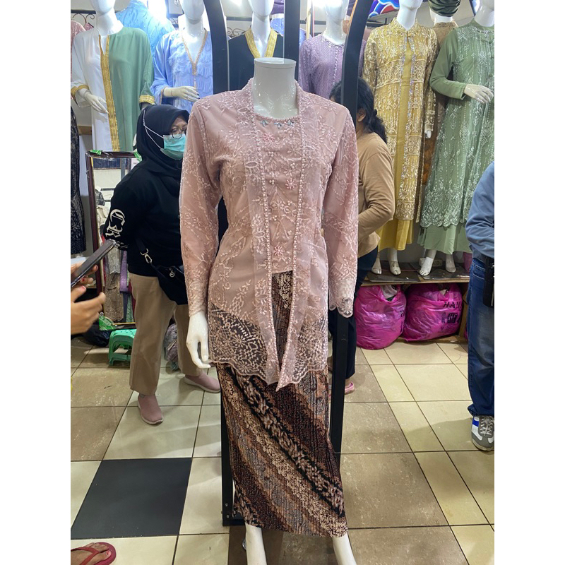 Jual Kebaya Kutu Baru Mutiara Modern Rose Gold (only kebaya) | Shopee ...