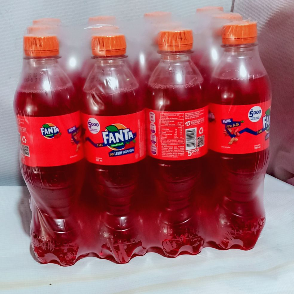 Jual Fanta Mini 250 ml ( 1 pak isi 12 pcs ) | Shopee Indonesia