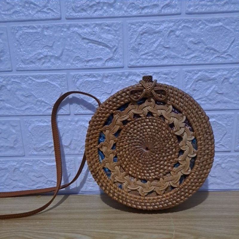Jual ex kado tas rotan bulat ulir - tas rotan bali | Shopee Indonesia