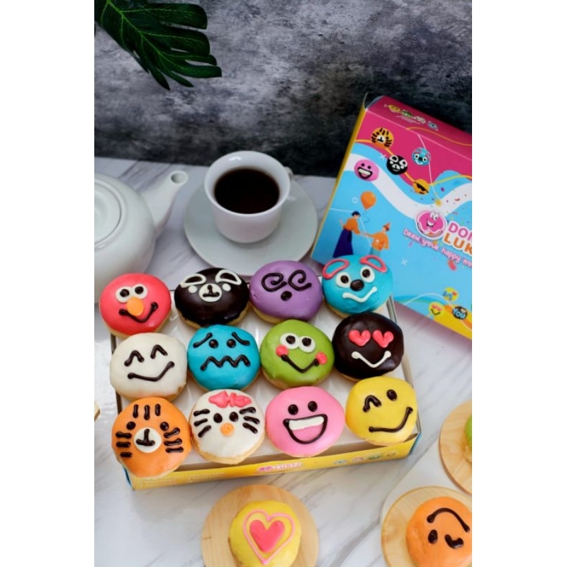 Jual Donat Lukis Cartoon Reguler 1 Lusin ( ISI 12 ) | Shopee Indonesia